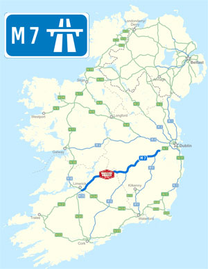 Barack Obama Plaza: Motorway service station on the M7, in Ireland